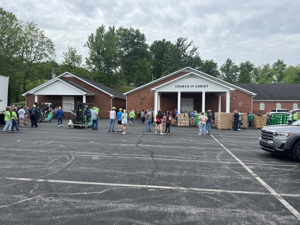 Christians help after deadly tornadoes - The Christian Chronicle